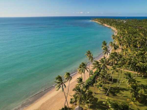 Why playa coson samana is a must see | El Valle Lodge